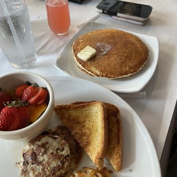 CATCH 25 SEAFOOD & BREWERY - Updated December 2025 - 85 Photos & 68 ...