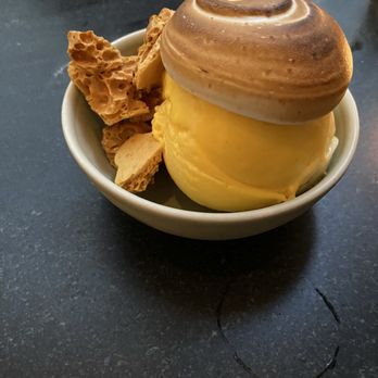 CROWN SHY - Updated February 2025 - 2667 Photos & 675 Reviews - 70 Pine ...