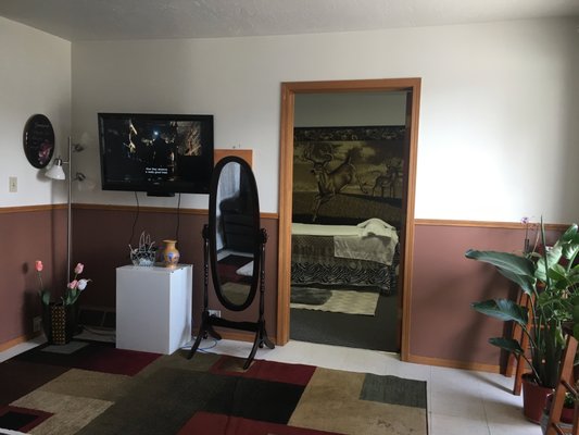 RED LEAF SPA - Updated September 2025 - 11 Photos - 2401 Bayard St ...