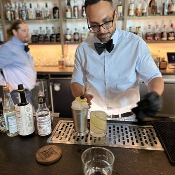 THE CRUNKLETON - Updated October 2025 - 72 Photos & 24 Reviews - 403 W ...