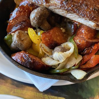 AJ SPURS SALOON & DINING HALL - Updated May 2024 - 432 Photos & 577 ...