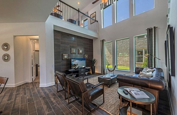 NANCY GARAY - TEXAS URBAN LIVING - Updated December 2024 - 5706 E ...