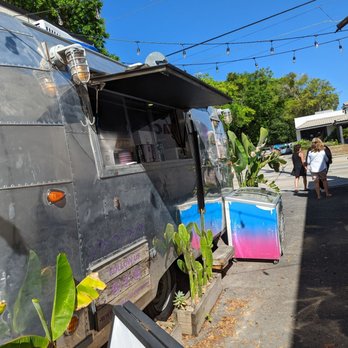 TRACK SHACK - Updated August 2025 - 58 Photos & 172 Reviews - 1104 N ...