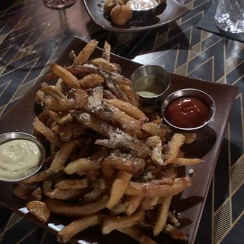 BLIND OX - TEMP. CLOSED - Updated January 2026 - 1939 Photos & 419 ...