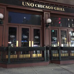 UNO PIZZERIA & GRILL - Updated May 2025 - 364 Photos & 360 Reviews ...
