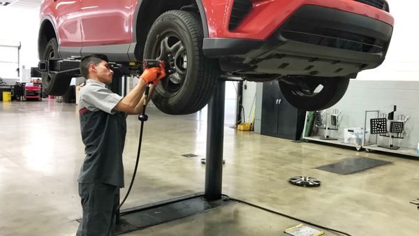 DESERT TOYOTA OF TUCSON - Updated December 2025 - 92 Photos & 478 ...