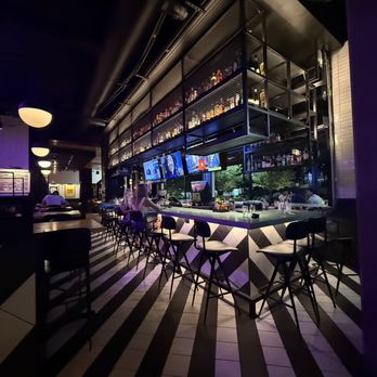 BLACK TAP CRAFT BURGERS & BEER- DALLAS - Updated April 2026 - 302 ...