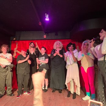 LA BURLA BEE - Updated July 2025 - 31 Photos & 24 Reviews - 110 N ...