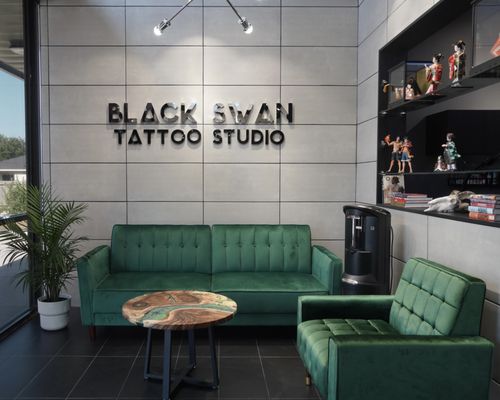 BLACK SWAN TATTOO STUDIO - Updated November 2024 - 22 Photos - 3686 Barker Cypress Rd, Houston ...