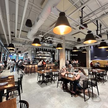 TOWEL CITY TAVERN - Updated April 2025 - 28 Photos & 40 Reviews - 126 ...