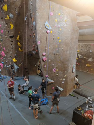 MESA RIM CLIMBING CENTER - MIRA MESA - 145 Photos & 289 Reviews - 10110 ...