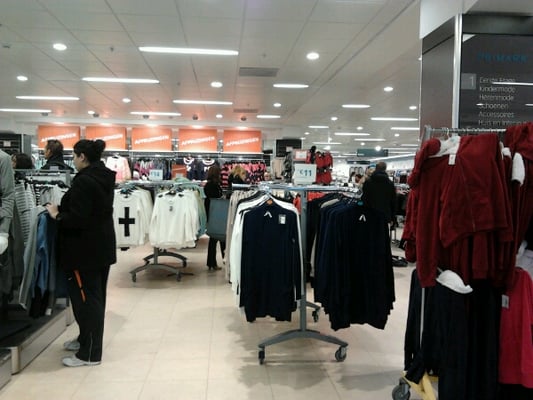 PRIMARK - Updated August 2024 - 11 Photos & 12 Reviews - Poolsterplein ...
