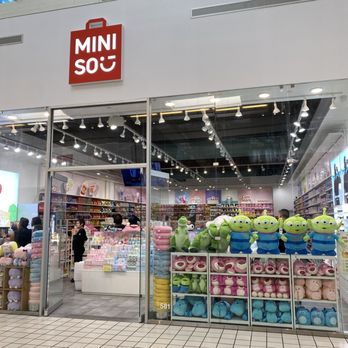 MINISO - Updated October 2025 - 25 Photos - 459 Brandon Town Center Dr ...