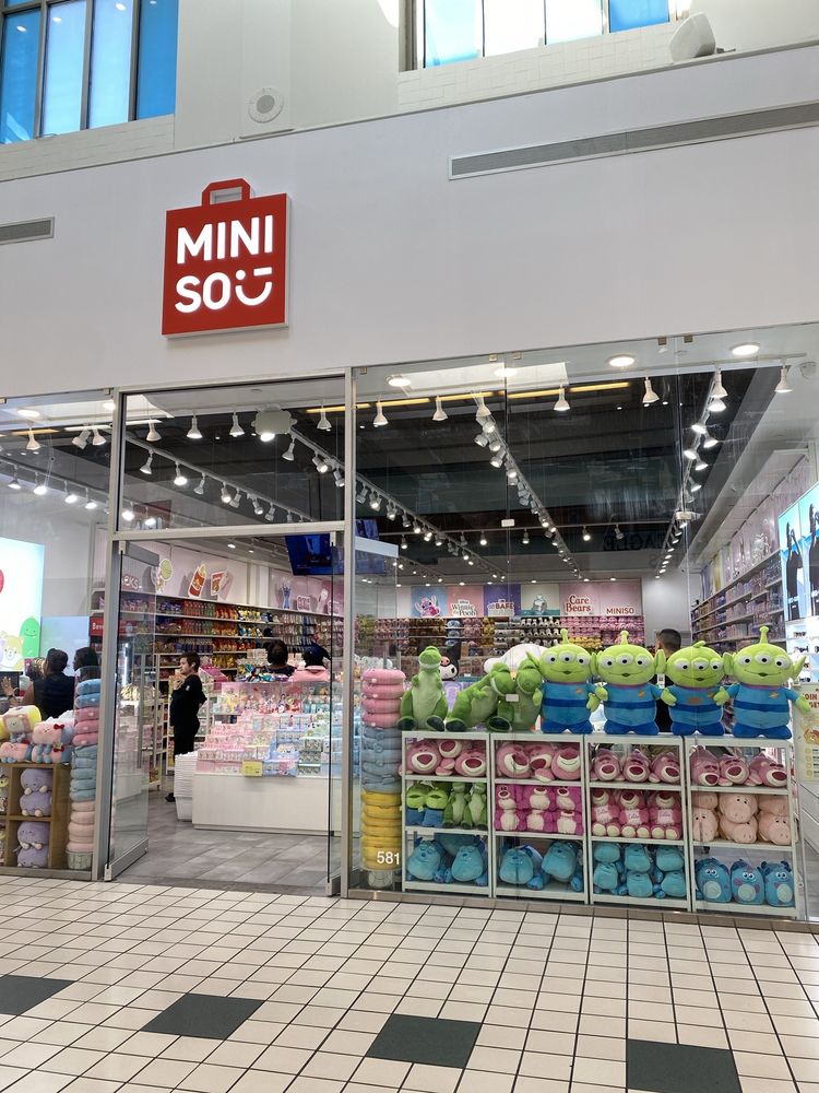 MINISO - Updated October 2025 - 25 Photos - 459 Brandon Town Center Dr ...