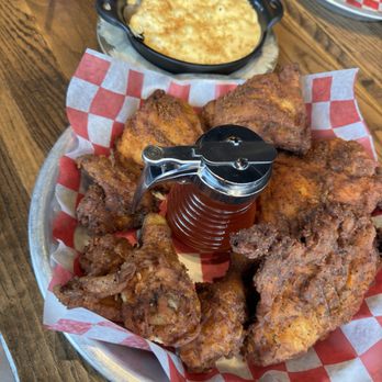 THE EAGLE OXMOOR - Updated October 2025 - 133 Photos & 78 Reviews - 7900 Shelbyville Rd ...