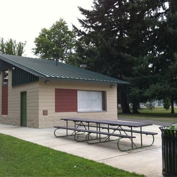 LENTS PARK - Updated October 2025 - 40 Photos & 25 Reviews - SE 92nd ...
