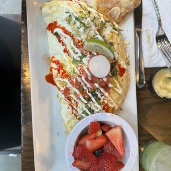 CAFÉ LUNA - Updated September 2024 - 2148 Photos & 1798 Reviews - 612 ...