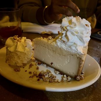 THE CHEESECAKE FACTORY - Updated July 2025 - 1379 Photos & 1460 Reviews ...