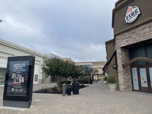 VINTAGE FAIRE MALL - Updated March 2025 - 97 Photos & 179 Reviews - 3401 Dale Rd, Modesto ...