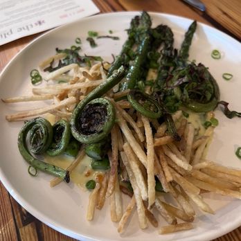 THE PLIMOTH - Updated July 2025 - 397 Photos & 395 Reviews - 2335 E ...