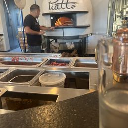 PIATTO NEAPOLITAN PIZZERIA - Updated July 2025 - 152 Photos & 200 ...