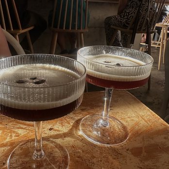 MAMASAMAS RESTAURANT - Updated October 2025 - 168 Photos & 87 Reviews ...