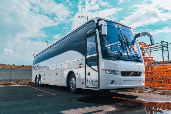 SIGNATURE TRANSPORTATION GROUP - Updated October 2025 - 48 Photos & 113 ...