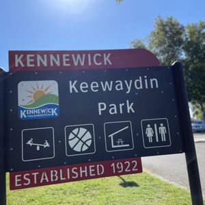 KENNEWICK BRANCH LIBRARY - Updated December 2025 - 14 Reviews - 1620 S ...