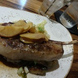 BREAKNECK TAVERN - Updated July 2024 - 314 Photos & 376 Reviews - 273 ...