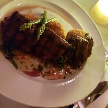 FLIGHT RESTAURANT AND WINE BAR - Updated October 2025 - 1876 Photos ...