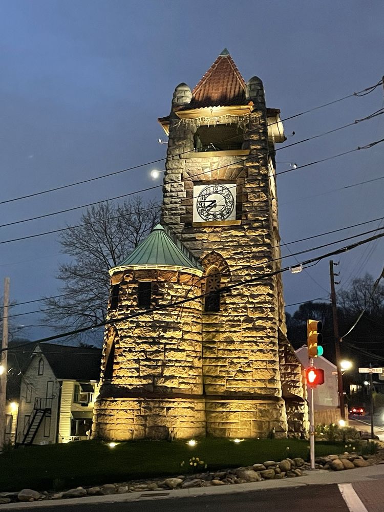 ELLEN E. WARD MEMORIAL CLOCK TOWER - Updated April 2024 - Tower Pl ...
