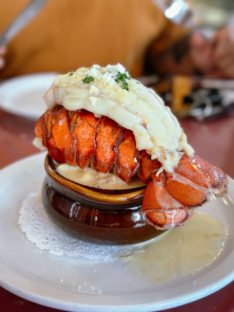 KULA BISTRO - Updated November 2024 - 1739 Photos & 1358 Reviews - 4566 ...