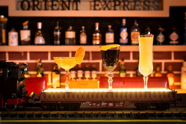 ORIENT EXPRESS COCKTAIL BAR - Updated December 2024 - 46 Photos & 13 ...