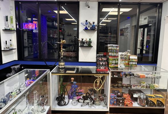 EXOTIC SMOKES - Updated December 2025 - 23 Photos - 9633 St Charles ...