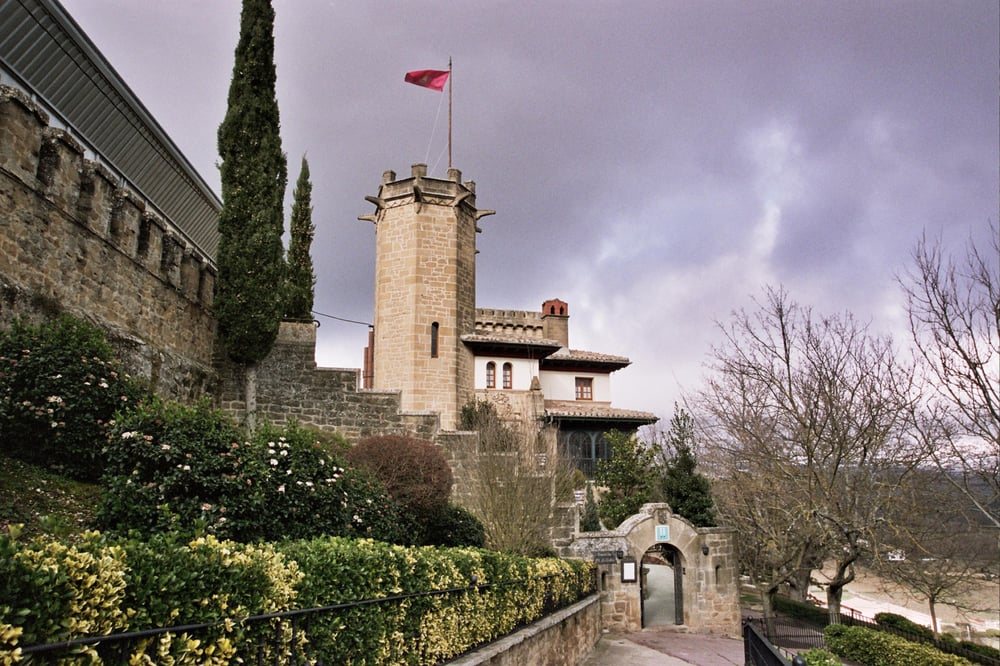 CASTILLO EL COLLADO - Updated June 2024 - Paseo el Collado, 1 ...