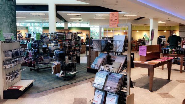 USF BOOKSTORE - Updated January 2026 - 4202 E Fowler Ave, Tampa ...