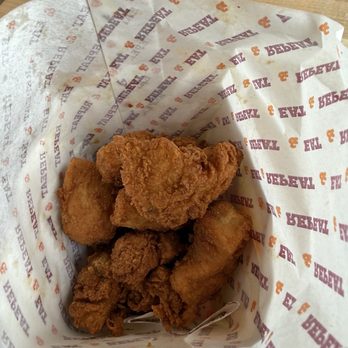 BIG CHICKEN - Updated January 2026 - 101 Photos & 114 Reviews - 444 E ...