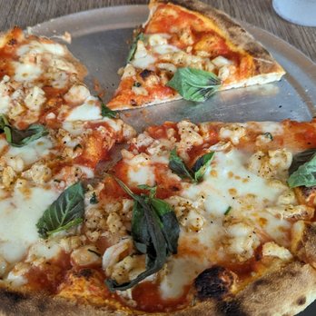 KECCO’S NEAPOLITAN WOODFIRE KITCHEN - Updated June 2024 - 166 Photos ...