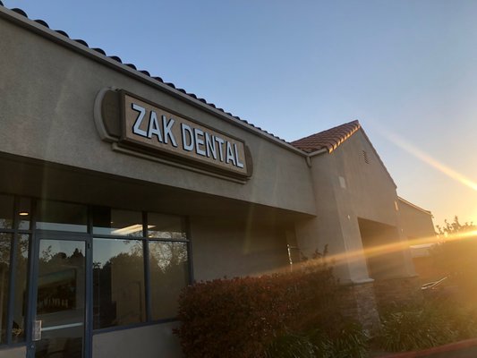 ZAK DENTAL - AGOURA HILLS - Updated December 2025 - 40 Photos & 159 ...