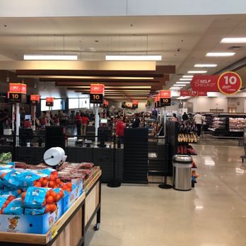 H-E-B - Updated January 2026 - 185 Photos & 60 Reviews - 2652 Lake ...