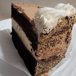 BISCOTTI CAFE & PASTRY SHOP - Updated July 2025 - 104 Photos & 136 ...