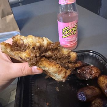 FAT FOWL - Updated 2024 - 248 Photos & 125 Reviews - 445 Albee Sq W ...