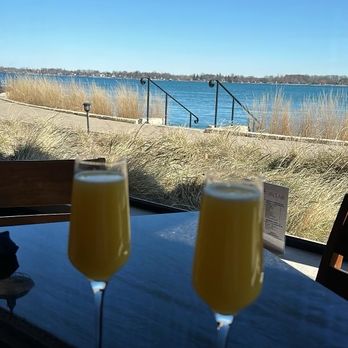 ST CLAIR INN - Updated June 2025 - 73 Photos & 54 Reviews - 500 N ...