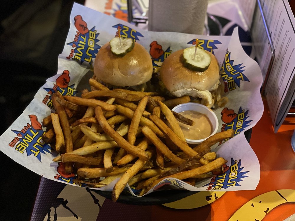 BOUT TIME PUB & GRUB - 110 Photos & 153 Reviews - 3318 S Decker Lake Dr ...