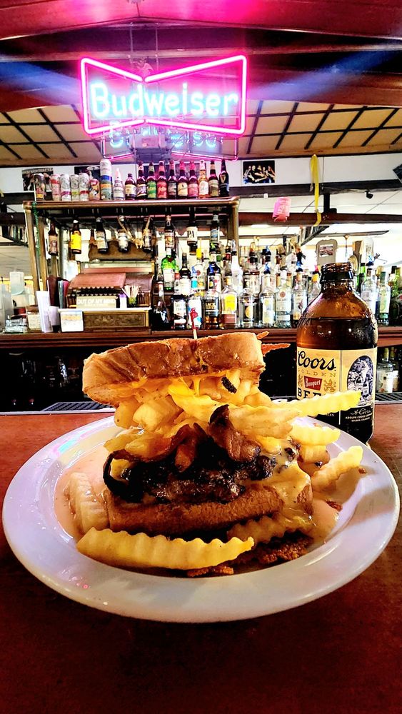 HAWG DOGS - Updated December 2025 - 17 Photos & 24 Reviews - 330 Main ...