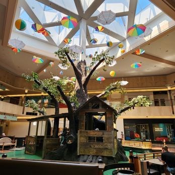 NORTHBROOK COURT - Updated November 2025 - 233 Photos & 151 Reviews ...