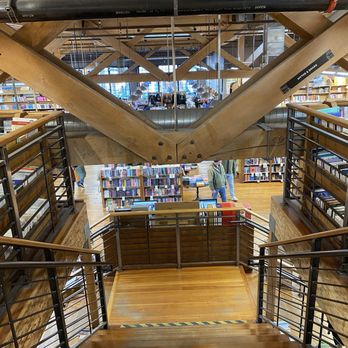 ELLIOTT BAY BOOK - Updated August 2025 - 425 Photos & 729 Reviews ...
