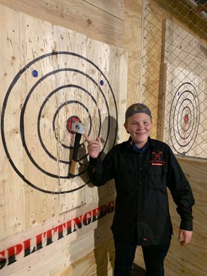 SPLITTING EDGE AXE THROWING - MALVERN - Updated September 2024 - 35 ...