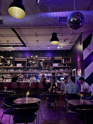 THE EMERSON - Updated January 2026 - 560 Photos & 223 Reviews - 955 S ...