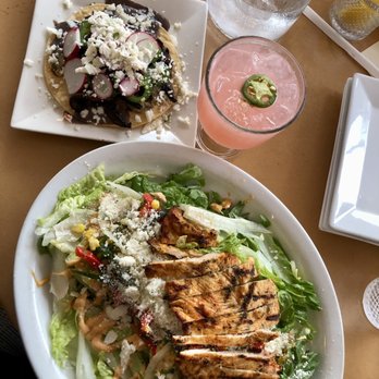 TACOMIDA - Updated April 2025 - 204 Photos & 226 Reviews - 50 Bridge St ...